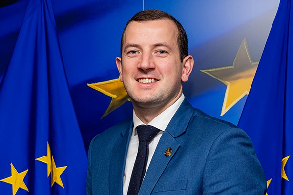 #signforhunting parašai bus įteikti EK aplinkosaugos komisarui ...